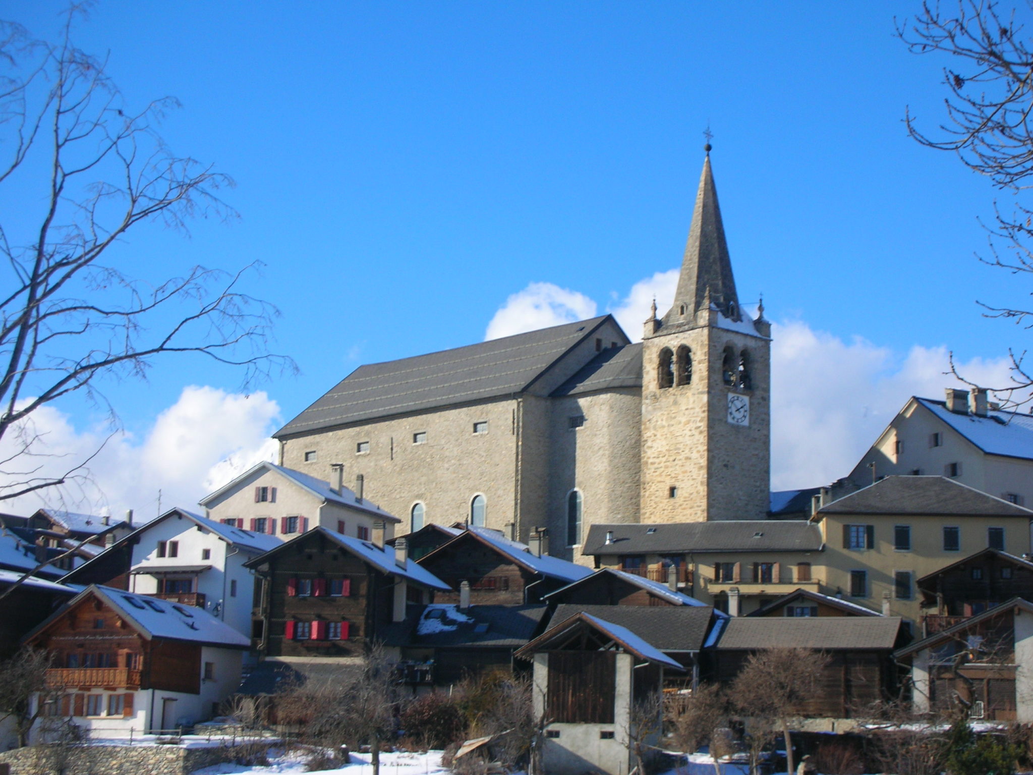 LENS – Noble et Louable